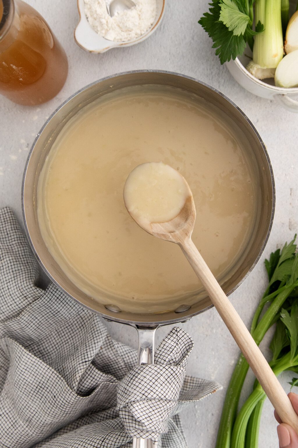 Make-Ahead Gravy - Kathleen Ashmore